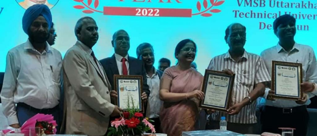 Prof Surekha Dangwal receives ‘Vice Chancellor of the Year Award ...