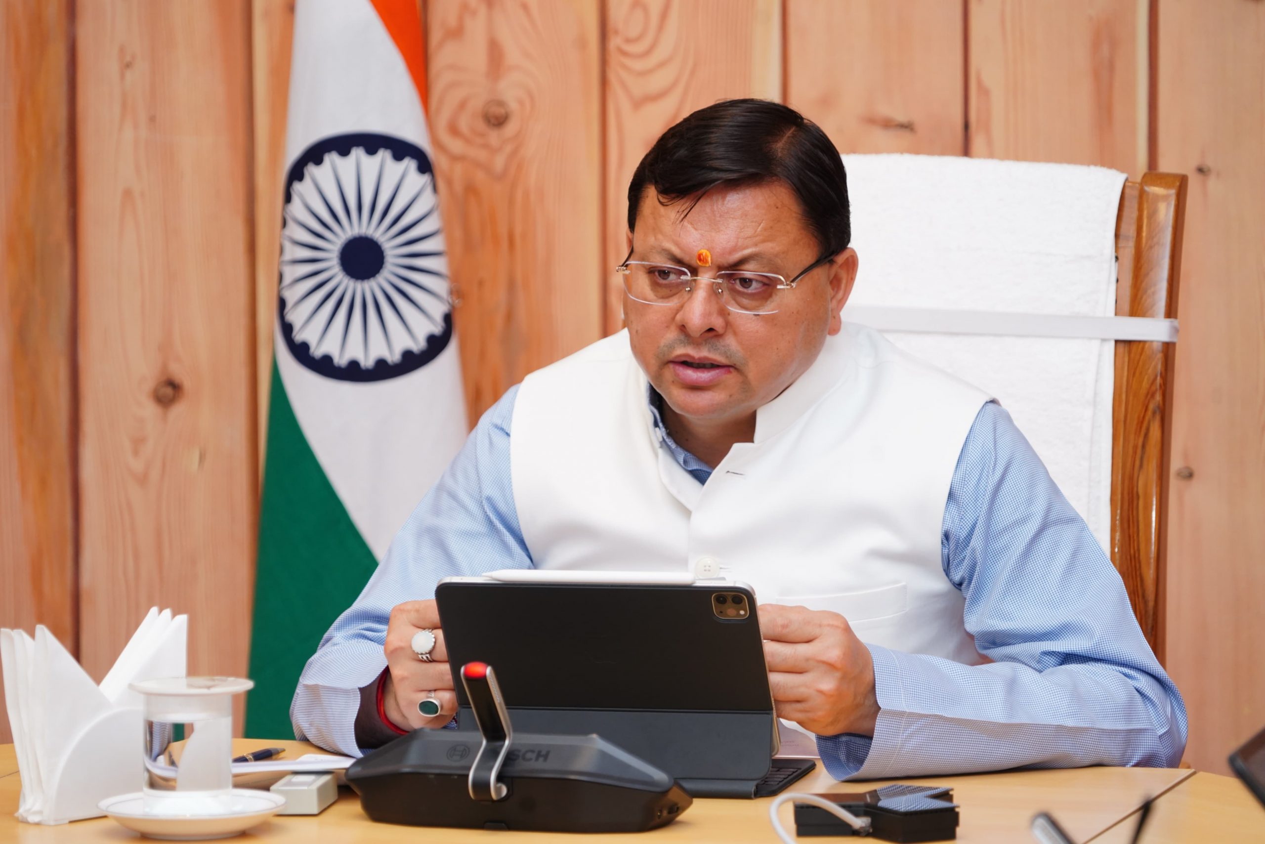 CM instructs DMs to take swift action on issues like roads, water, and ...